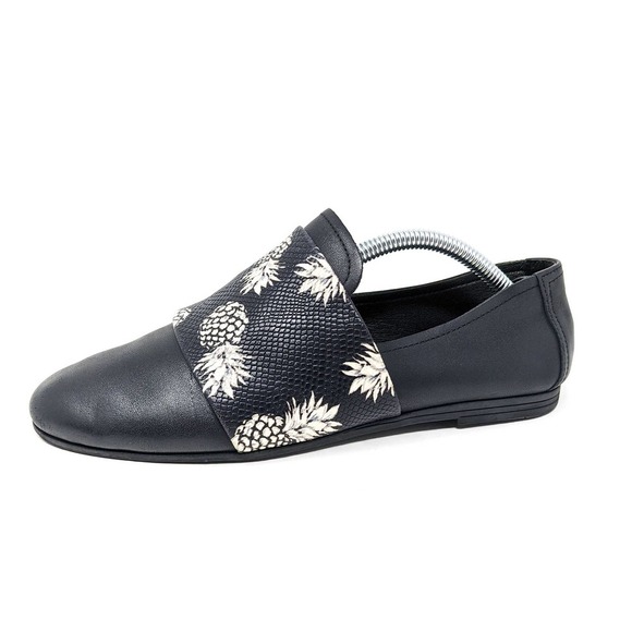 Hotic | Shoes | Hotic Loafers Womens 7 Pineapple Leather Black White ...